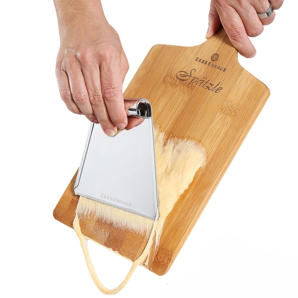 Zassenhaus - Spaetzle board with scraper
